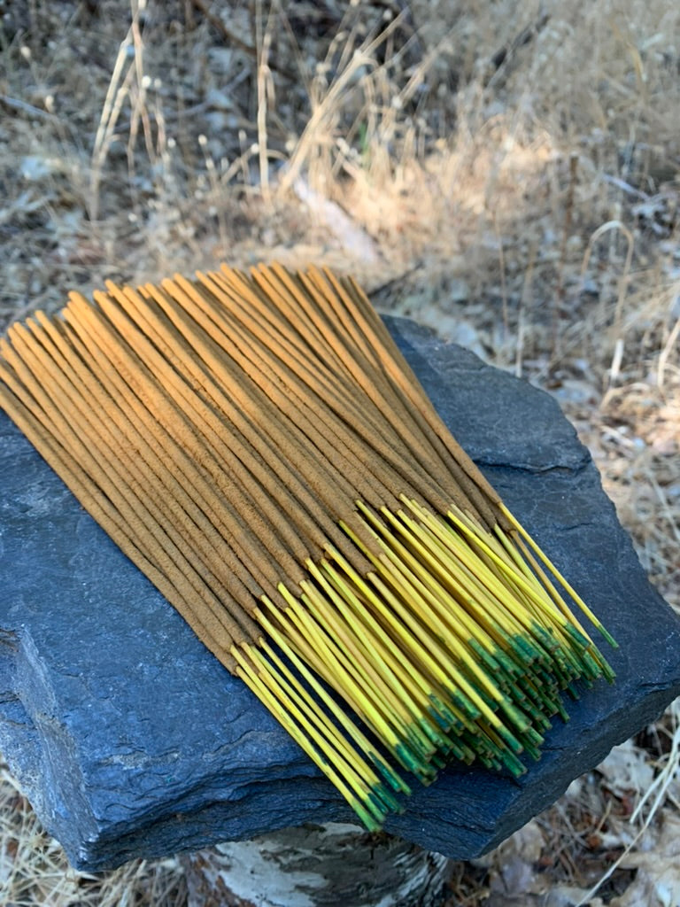 Meena Nag Champa Incense Sticks – The Everest Trader